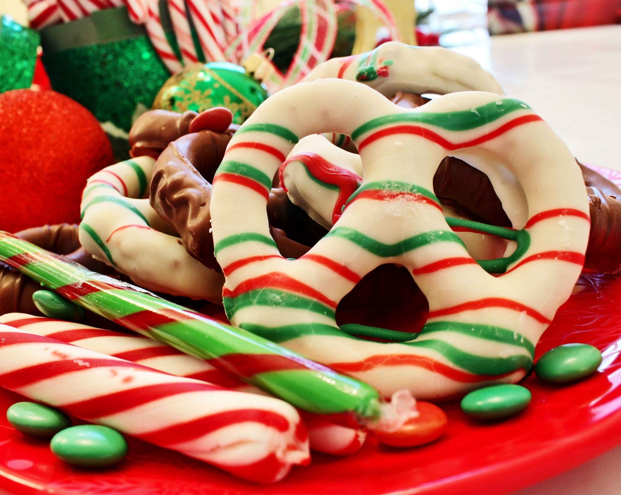 Give Your Breakroom a Festive Twist | Coolbreakrooms
